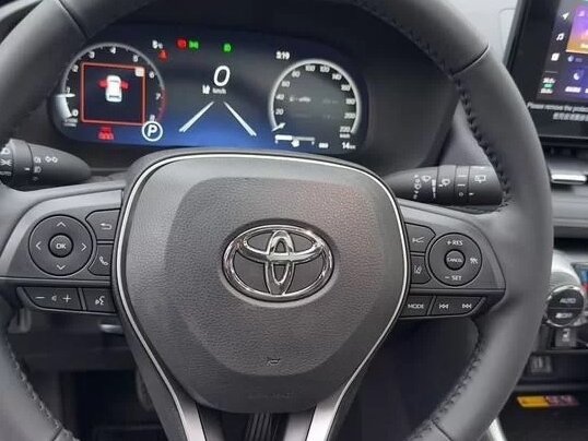 Купить б/у Toyota RAV4 V (XA50) 2.0 CVT (171 л.с.) 4WD бензин вариатор ...