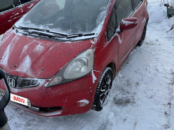 Купить б/у Honda Fit II 1.3 CVT (100 л.с.) бензин вариатор в Липецке ...