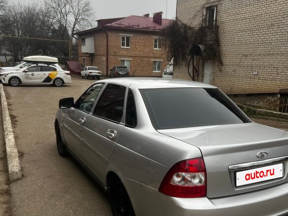 Купить б/у Lada (ВАЗ) Priora I Рестайлинг 1.6 MT (106 л.с.) бензин ...