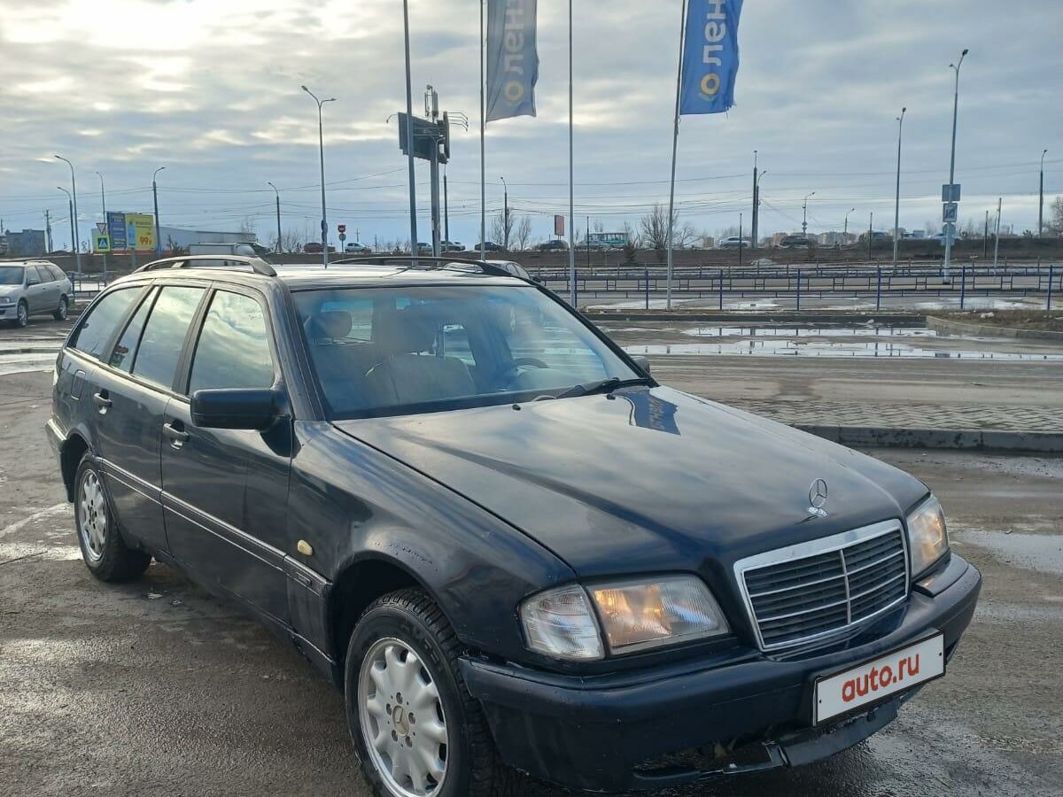 Купить б/у Mercedes-Benz C-Класс I (W202) Рестайлинг 200 2.2d AT (102 л ...
