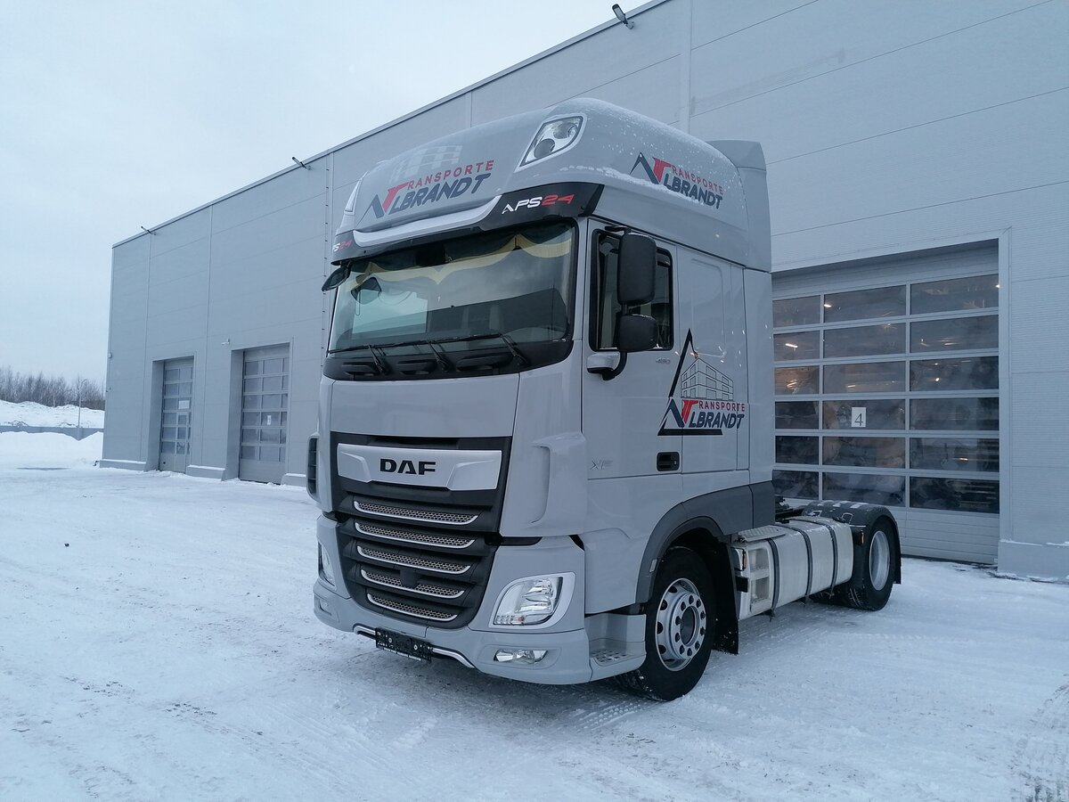 Купить б/у DAF XF дизель автомат в Санкт-Петербурге: серый 2020 года на ...