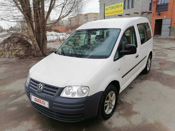 Купить б/у Volkswagen Caddy бензин механика в Кинеле: белый ...