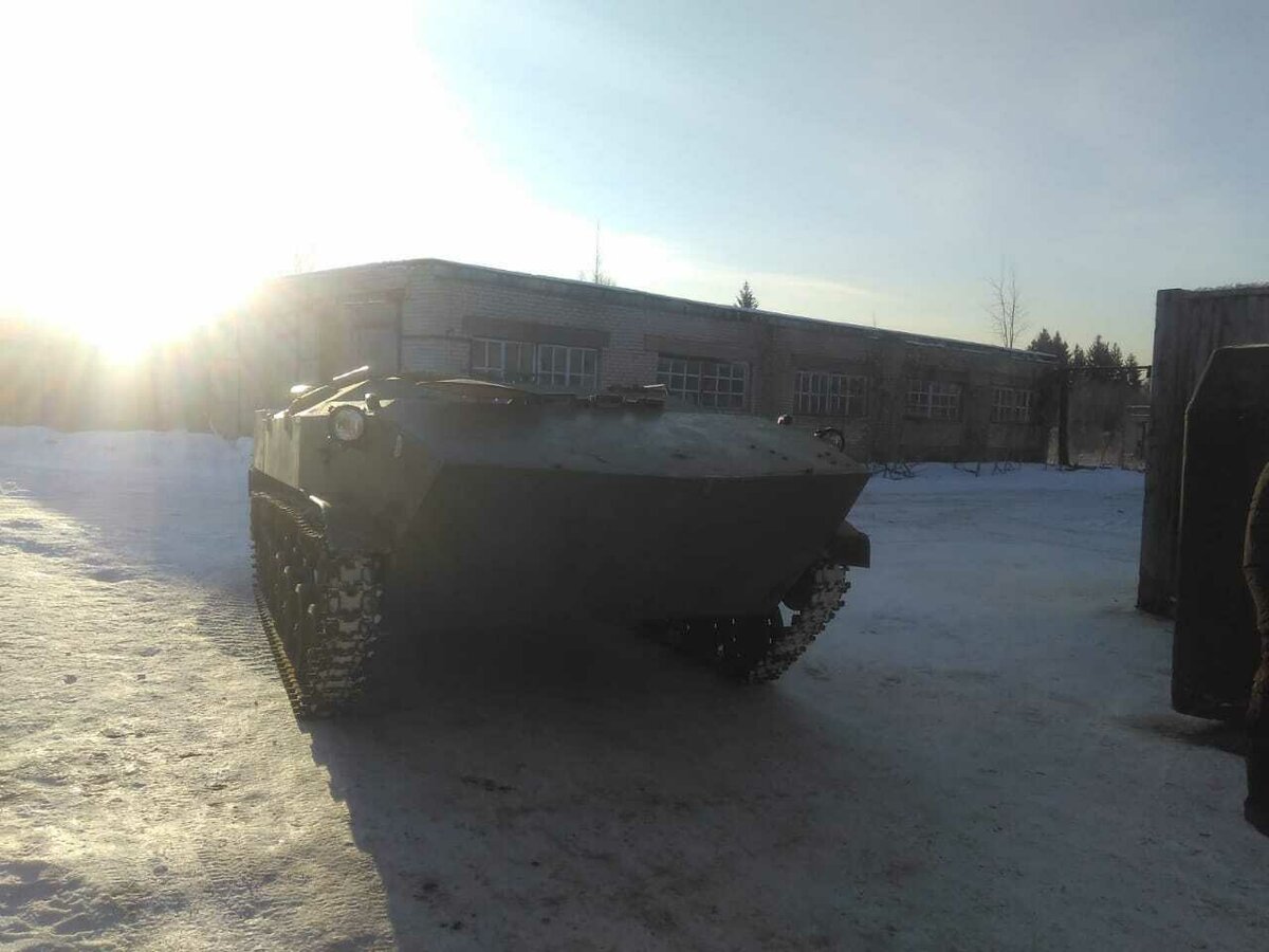 Купить б у ГАЗ Вездеход повышенной проходимости инжектор в Череповце зелёный 1990 года по цене