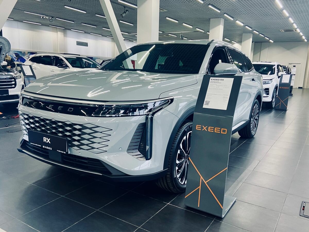 Купить новый Exeed RX 2023-2025 2.0 AMT (249 л.с.) 4WD бензин робот в Челябинске: серый Эксид ...