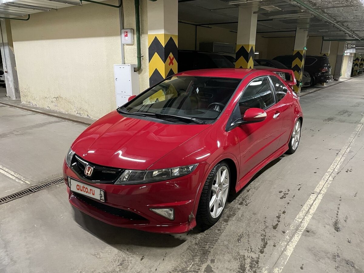 Купить б/у Honda Civic Type R VIII Рестайлинг 2.0 MT (201 л.с.) бензин ...