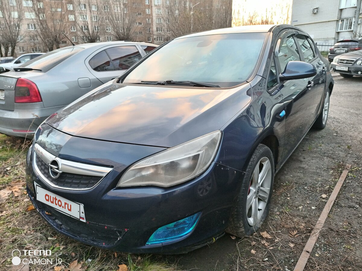 Купить б/у Opel Astra J 1.6 AT (115 л.с.) бензин автомат во Владимире ...