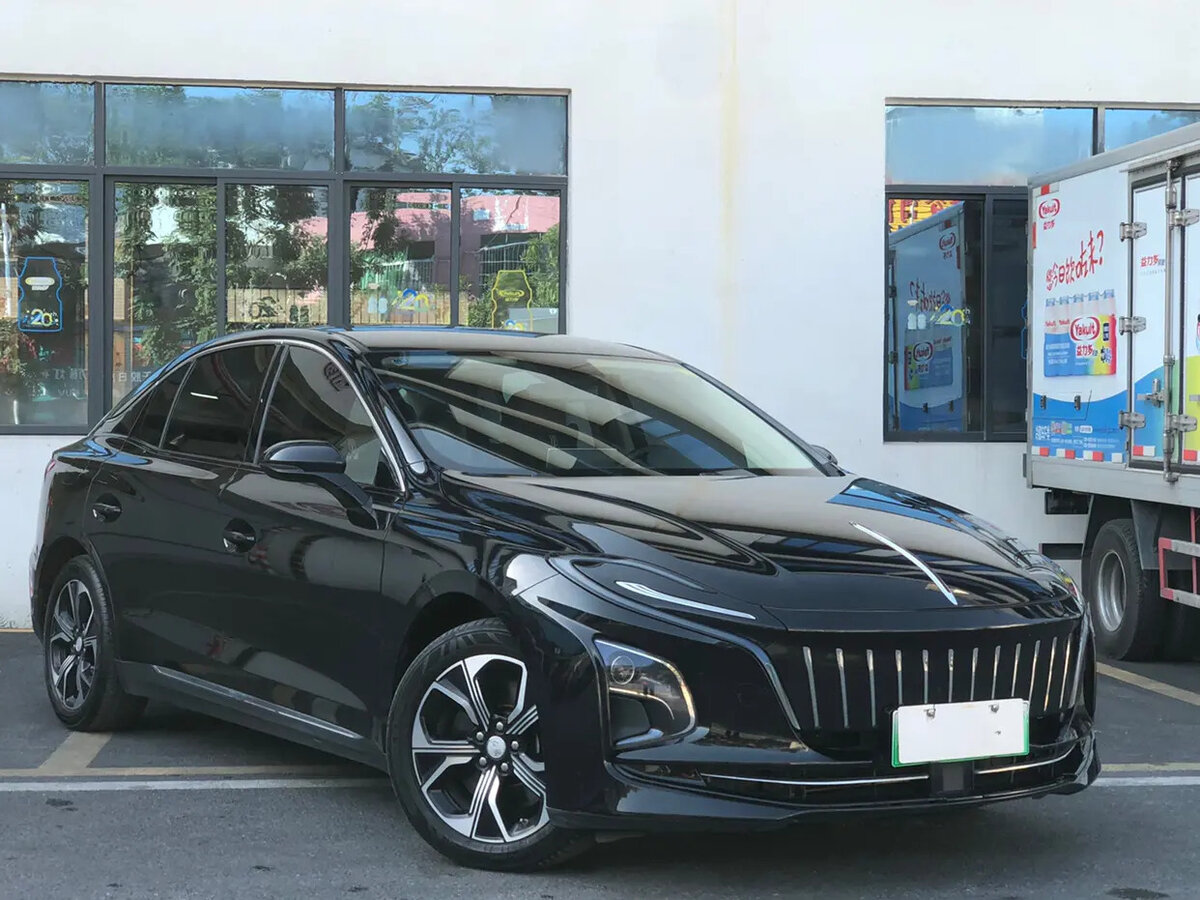 Купить б/у Hongqi HS5 I 2.0 AT (224 л.с.) бензин автомат во Владивостоке: чёрный Хончи ХС5 I ...