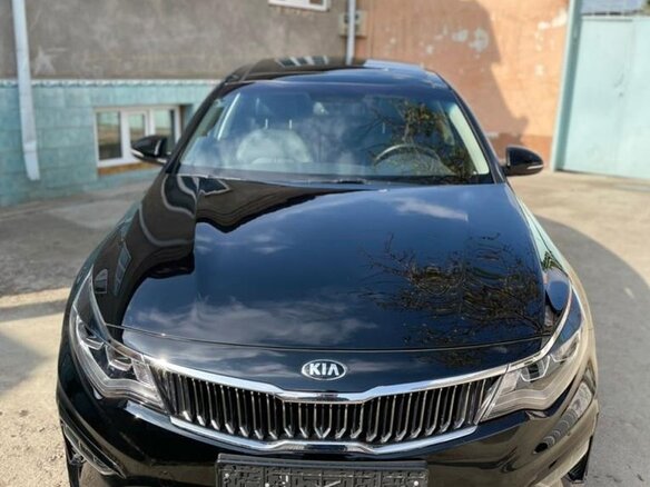 Купить б/у Kia K5 II 2.0 AT (163 л.с.) бензин автомат в Москве: чёрный Киа к5 II седан 2018 года ...