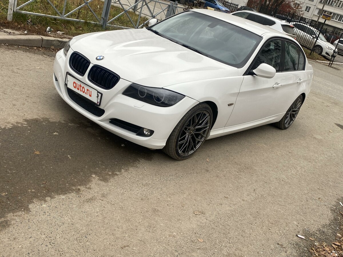 Купить б/у BMW 3 серии V (E90/E91/E92/E93) Рестайлинг 318i 2.0 AT (136 ...
