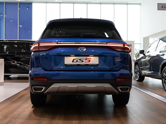Купить б/у GAC GS5 I 1.5 AT (137 л.с.) бензин автомат в Москве: голубой ГАК ГС5 I внедорожник 5 ...