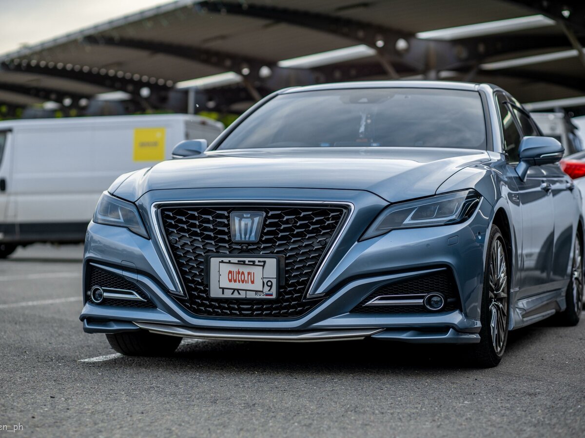 Купить б/у Toyota Crown XV (S220) 3.5hyb CVT (299 л.с.) гибрид вариатор в Москве: серый Тойота ...