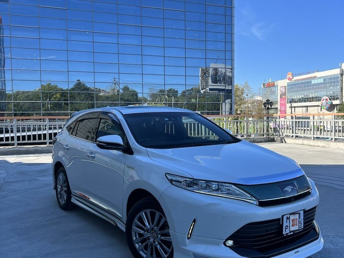 Купить б/у Toyota Harrier III (XU60) Рестайлинг 2.5hyb CVT (152 л.с ...