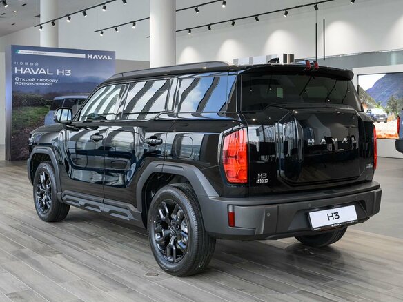 Купить новый Haval H3 2024-2025 1.5 AMT (143 л.с.) бензин робот в Москве: чёрный Хавэйл Х3 2024 ...
