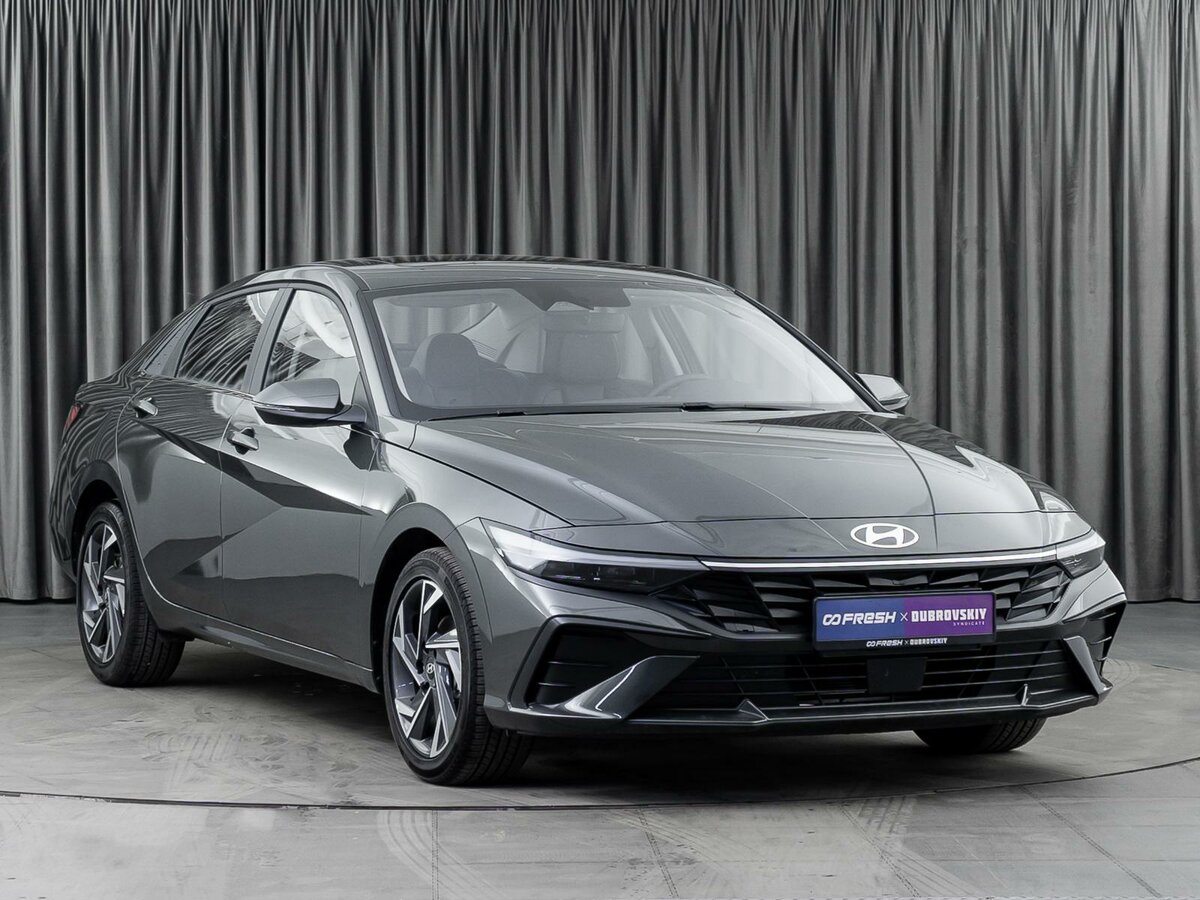 Купить б/у Hyundai Elantra VII (CN7) Рестайлинг 1.5 CVT (115 л.с.) бензин вариатор в Москве ...