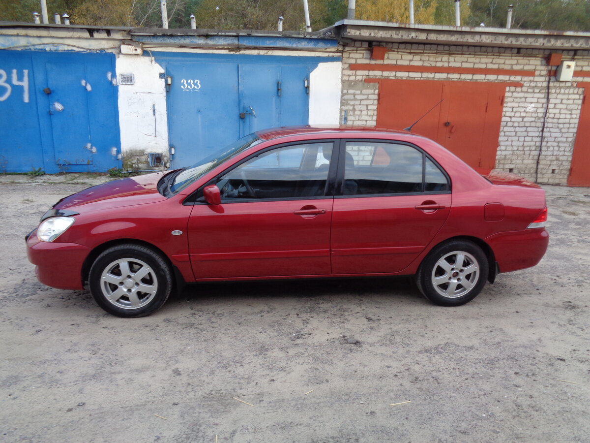 Купить б/у Mitsubishi Lancer IX Рестайлинг Classic 1.6 MT (98 л.с ...