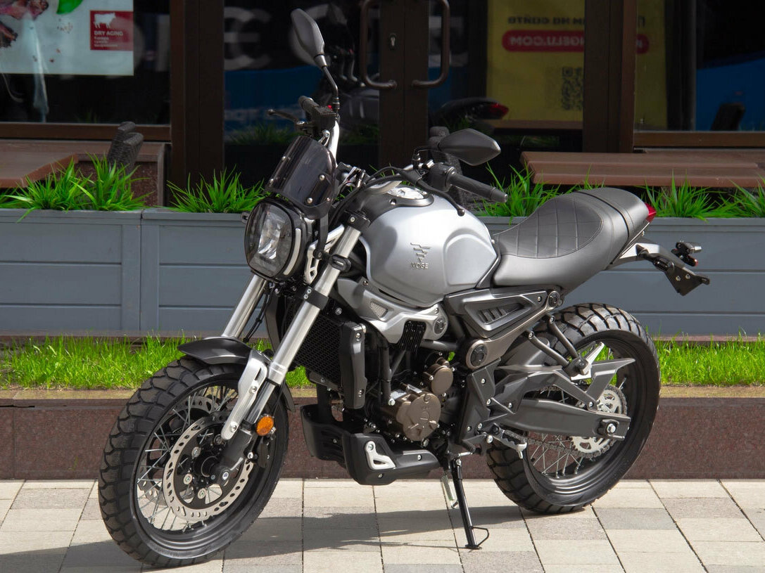 Купить новый Voge 300ACX инжектор 6 передач в Москве: серебристый дорожный 2024 года по цене 447 ...