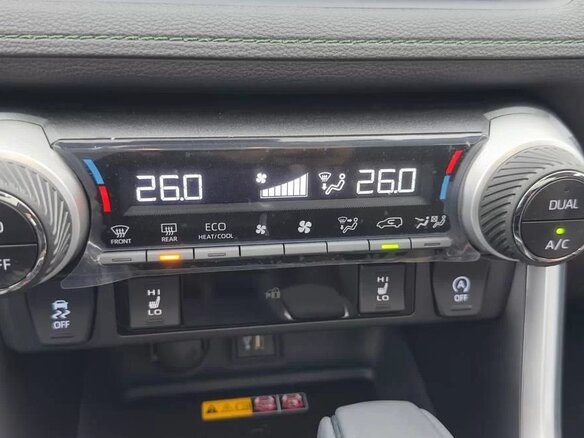 Купить б/у Toyota RAV4 V (XA50) 2.0 CVT (171 л.с.) 4WD бензин вариатор ...