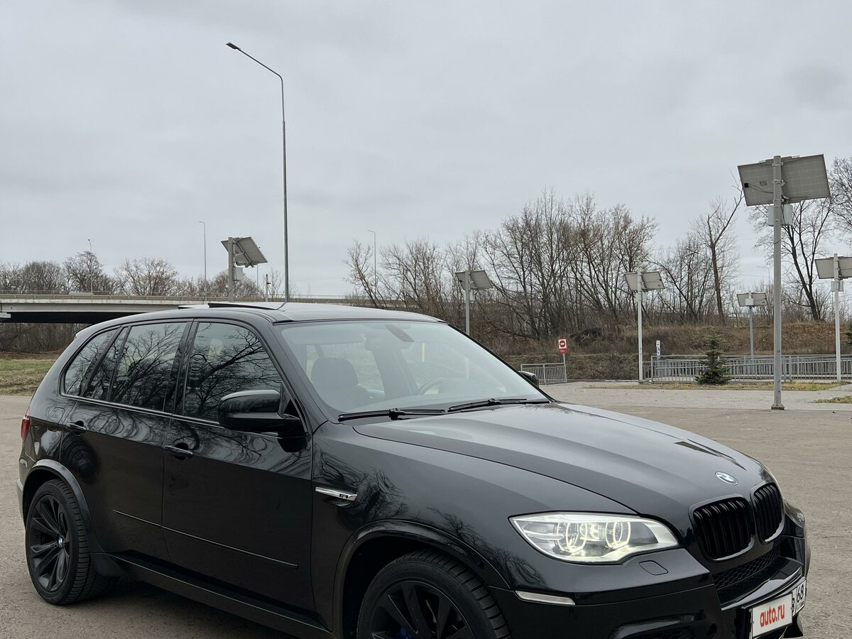 Купить б/у BMW X5 M I (E70) 4.4 AT (555 л.с.) 4WD бензин автомат в Тамбове: чёрный БМВ Х5 М I ...