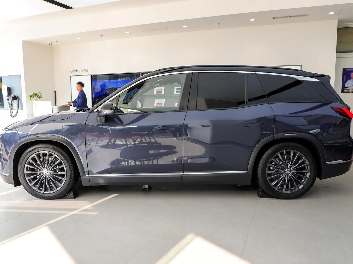 Купить б/у Nio ES8 I 100 kWh Electro AT (400.0 кВт) 4WD электро автомат в Находке: серый Нио ЕС8 ...