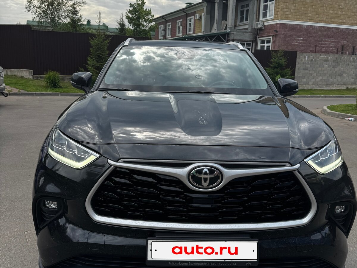 Купить б/у Toyota Highlander IV (U70) 2.0 AT (248 л.с.) 4WD бензин ...