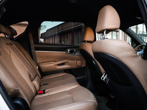 Купить б/у Kia Sorento IV Рестайлинг 2.2d AMT (194 л.с.) дизель робот в Симферополе: белый Киа ...