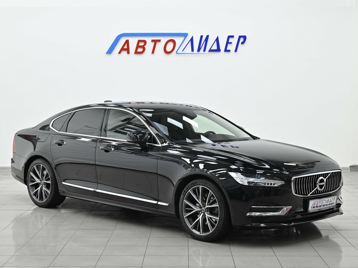 Купить б/у Volvo S90 II 2.0 AT (190 л.с.) бензин автомат в Москве: чёрный Вольво S90 II седан ...
