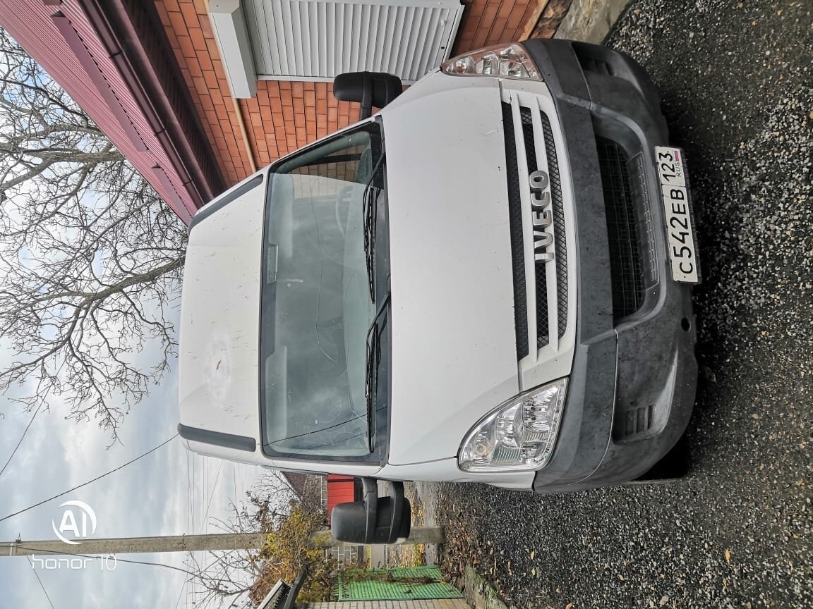 Купить б/у Iveco Daily дизель механика в Приморско-Ахтарске: белый ...