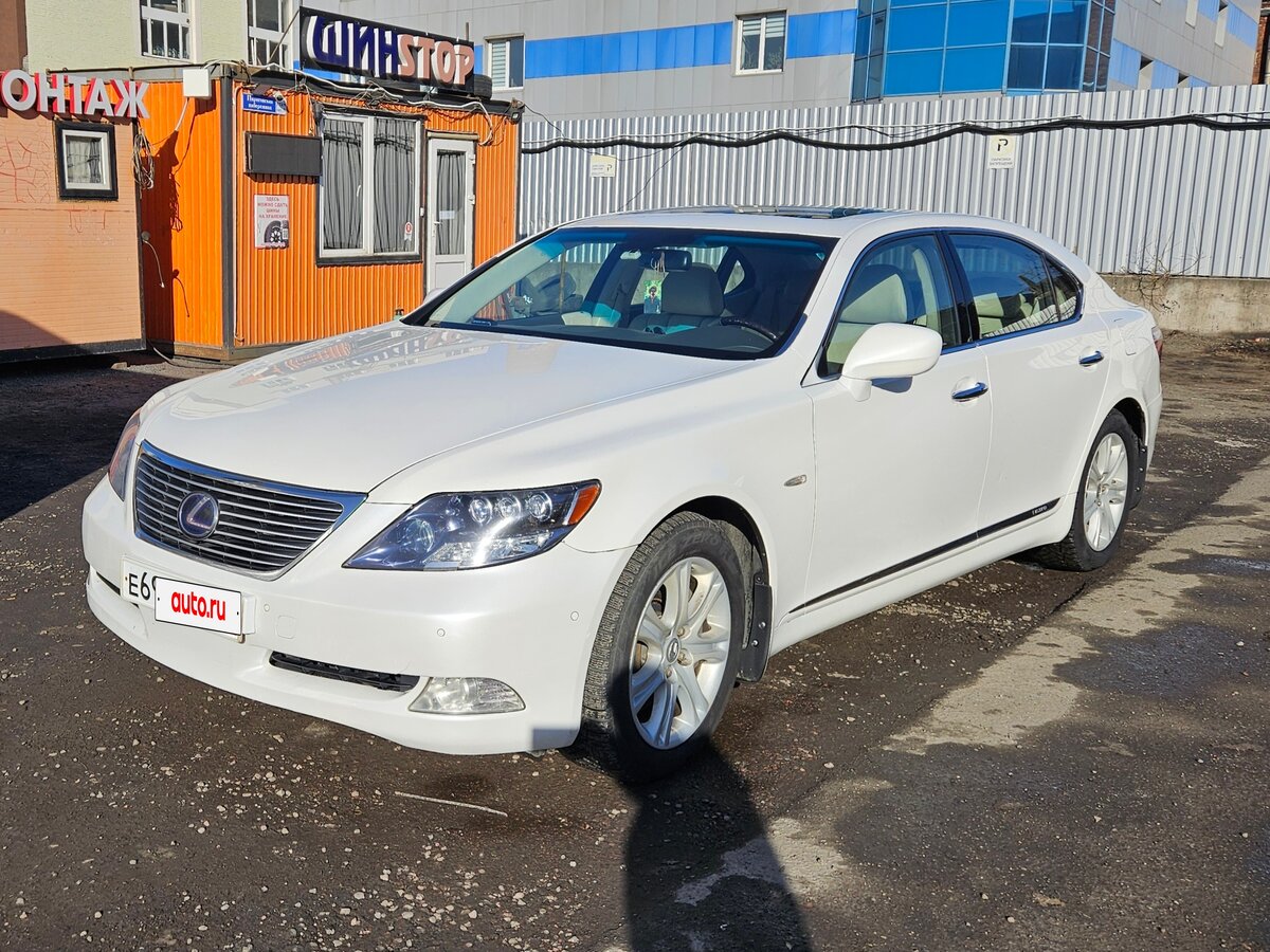 Купить б/у Lexus LS IV 600h L 5.0hyb CVT (445 л.с.) 4WD гибрид вариатор в Санкт-Петербурге ...