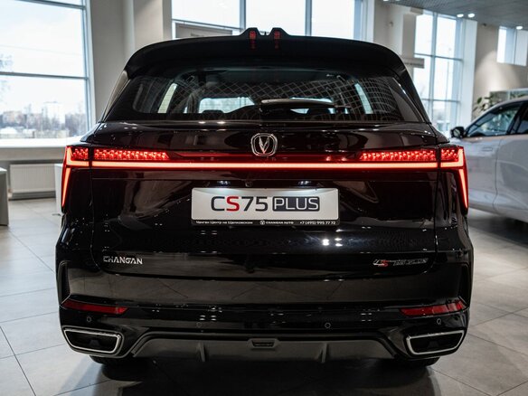 Купить новый Changan CS75 Plus III 2.0 AT (233 л.с.) бензин автомат в Санкт-Петербурге: чёрный ...