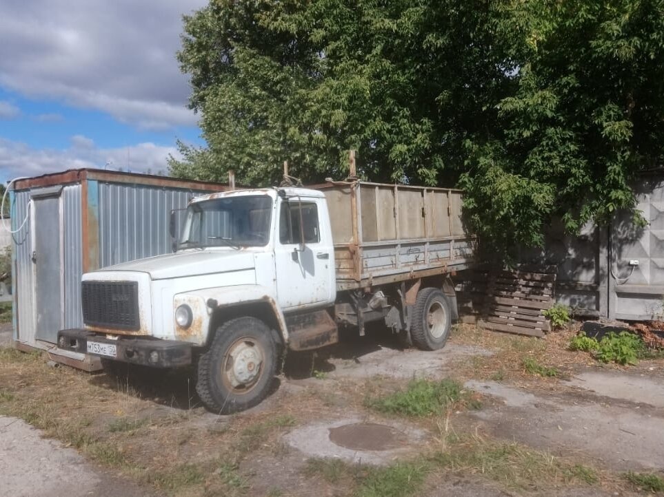 Купить б/у ГАЗ 3307 бензин механика в Коломне: бежевый бортовой грузовик 2006 года на Авто.ру ID ...