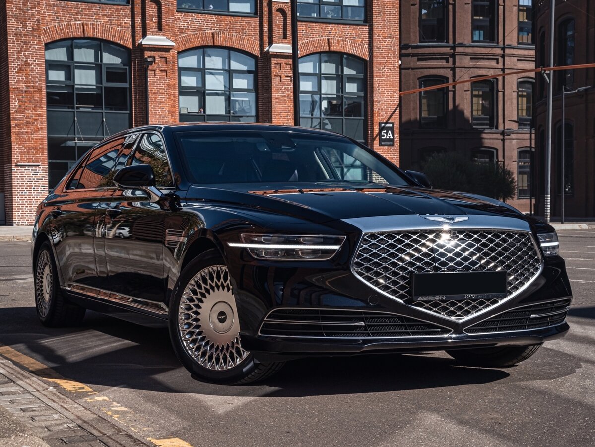 Купить б/у Genesis G90 I Рестайлинг Limousine 5.0 AT (413 л.с.) 4WD бензин автомат в Москве ...