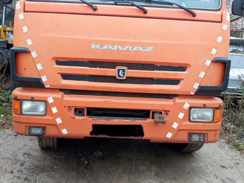Купить б/у КамАЗ 65115 дизель механика в Орле: оранжевый автоцистерна ...