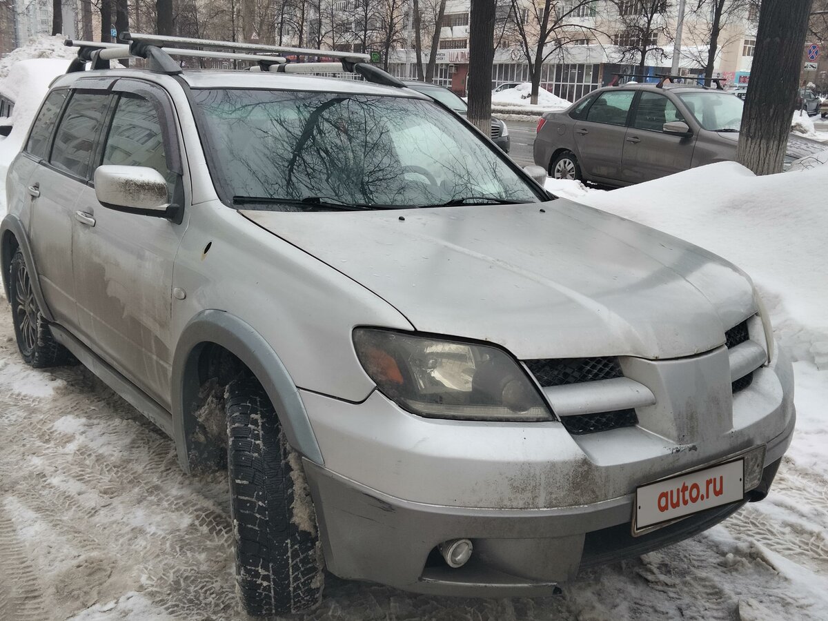 Купить б/у Mitsubishi Outlander I 2.4 AT (139 л.с.) бензин автомат в ...