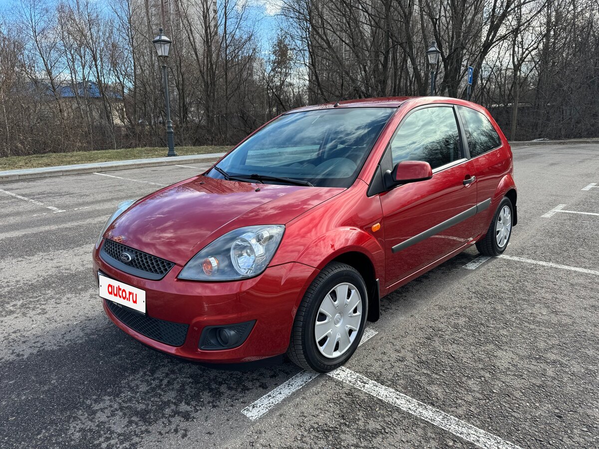 Купить б/у Ford Fiesta Mk5 1.4 MT (80 л.с.) бензин механика в Москве ...