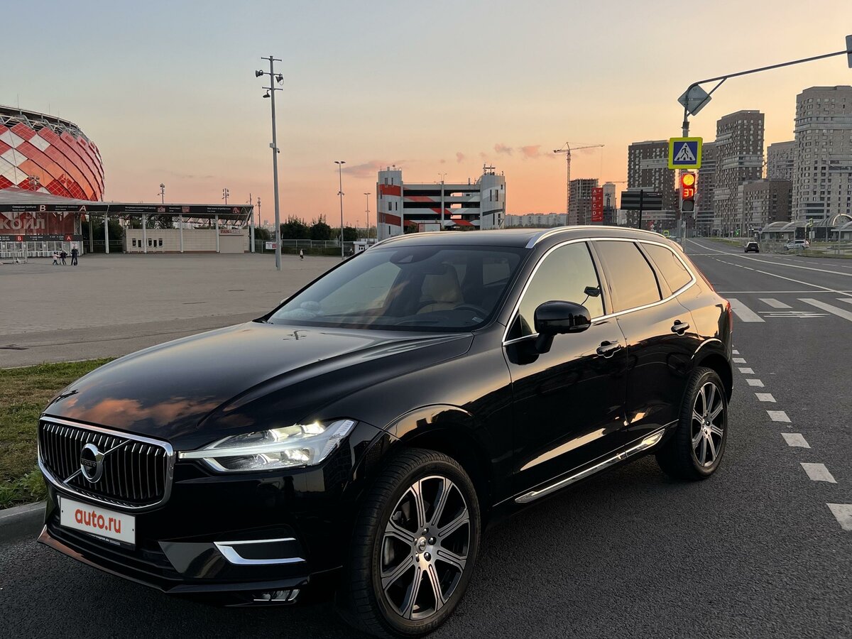 Купить б/у Volvo XC60 II 2.0d AT (197 л.с.) дизель автомат в Одинцово: чёрный Вольво XC60 II ...