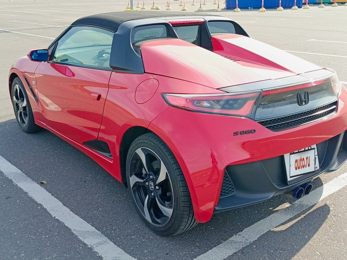 Купить б/у Honda S660 2015-2022 0.7 CVT (64 л.с.) бензин вариатор в Зеленограде: красный Хонда ...