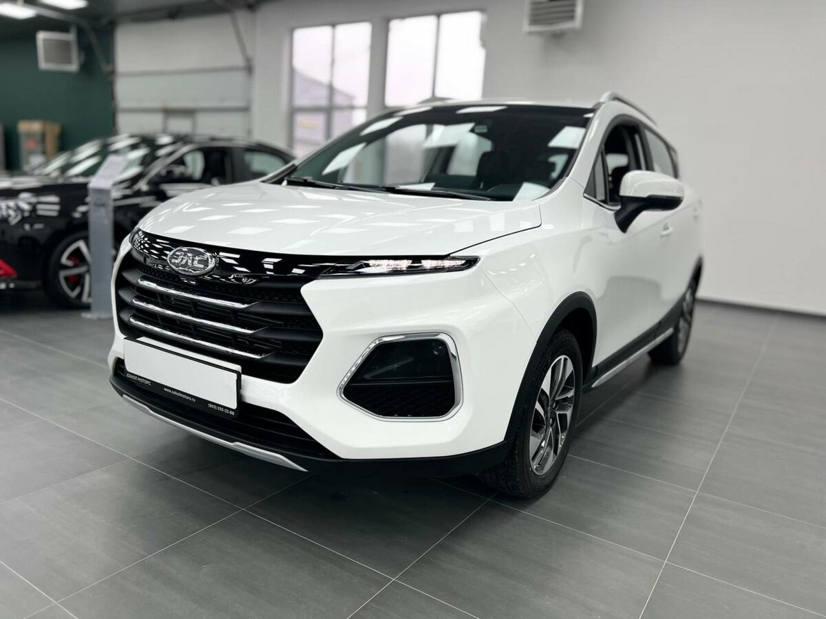 Купить новый JAC JS3 2023-2024 1.6 MT (109 л.с.) бензин механика в ...