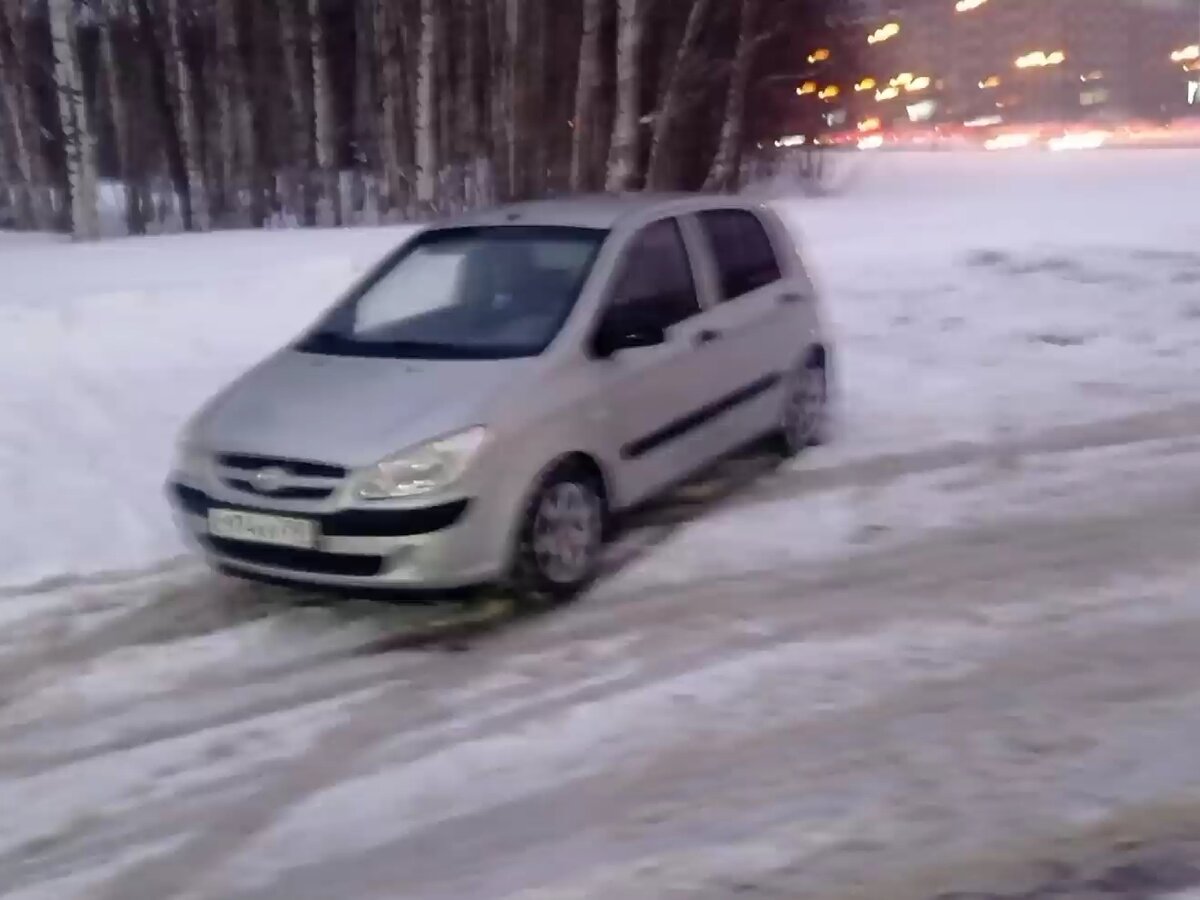 Купить б/у Hyundai Getz I Рестайлинг 1.1 MT (66 л.с.) бензин механика в ...
