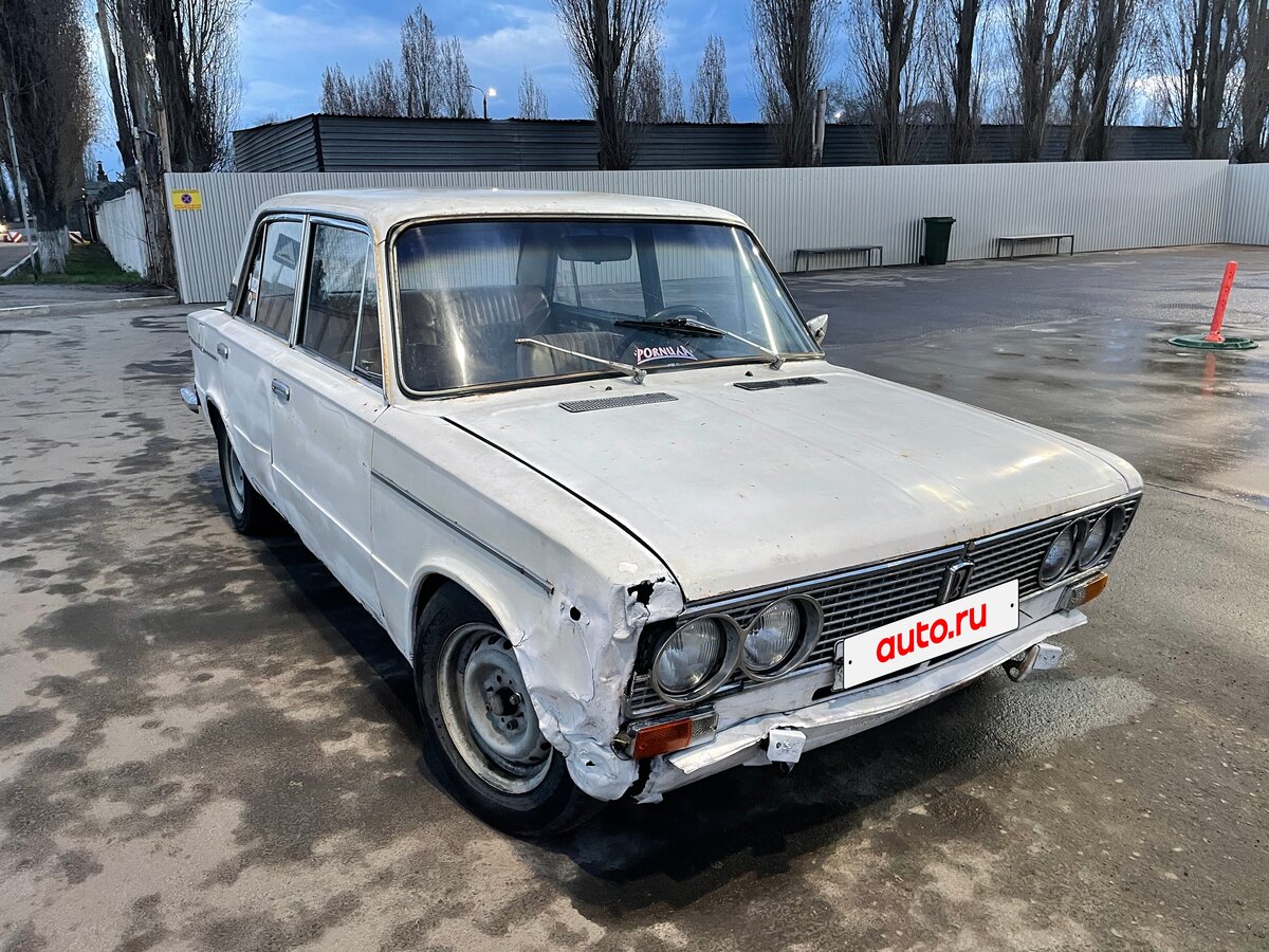 Купить б/у Lada (ВАЗ) 2103 1972-1984 1.5 MT (75 л.с.) бензин механика в Воронеже: белый Лада ...