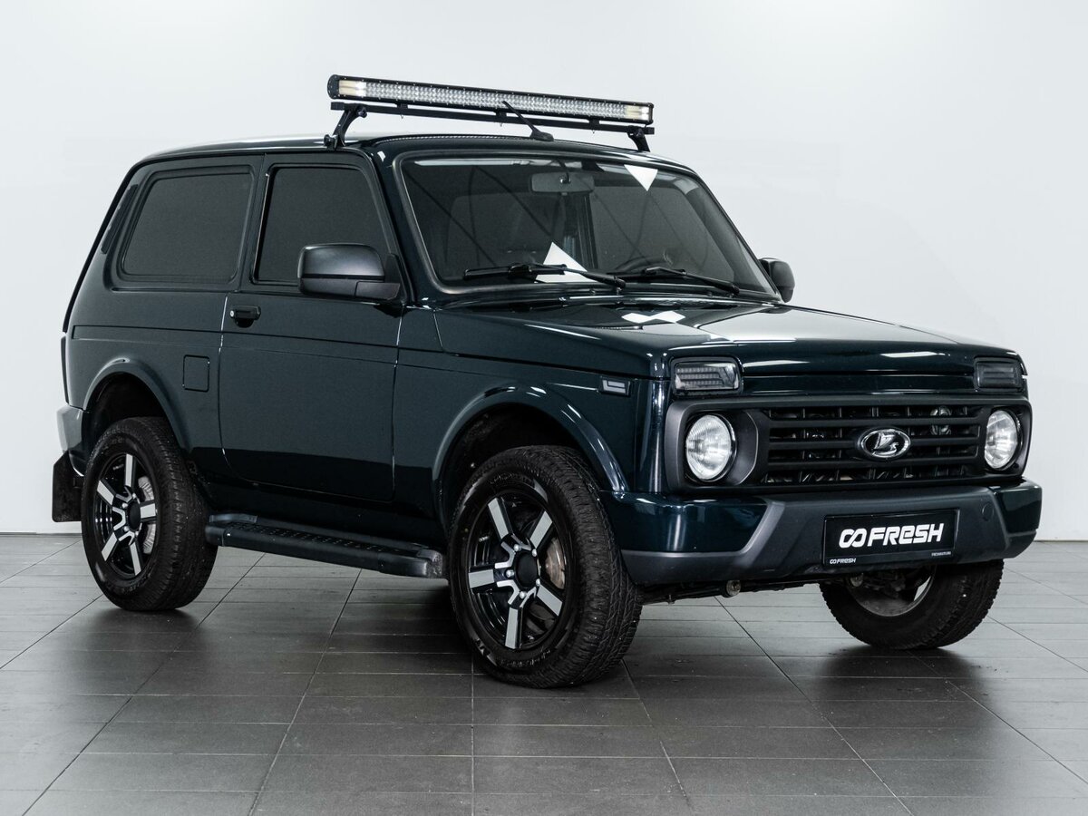 Купить б/у Lada (ВАЗ) Niva Legend 2021-2025 1.7 MT (83 л.с.) 4WD бензин ...