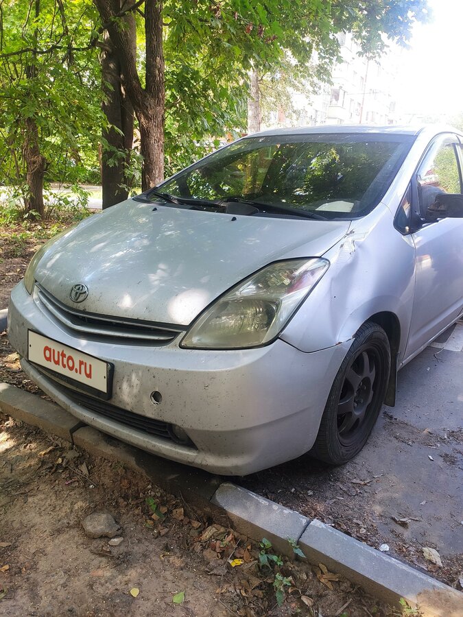 Купить б/у Toyota Prius II (XW20) 1.5hyb AT (77 л.с.) гибрид автомат в ...