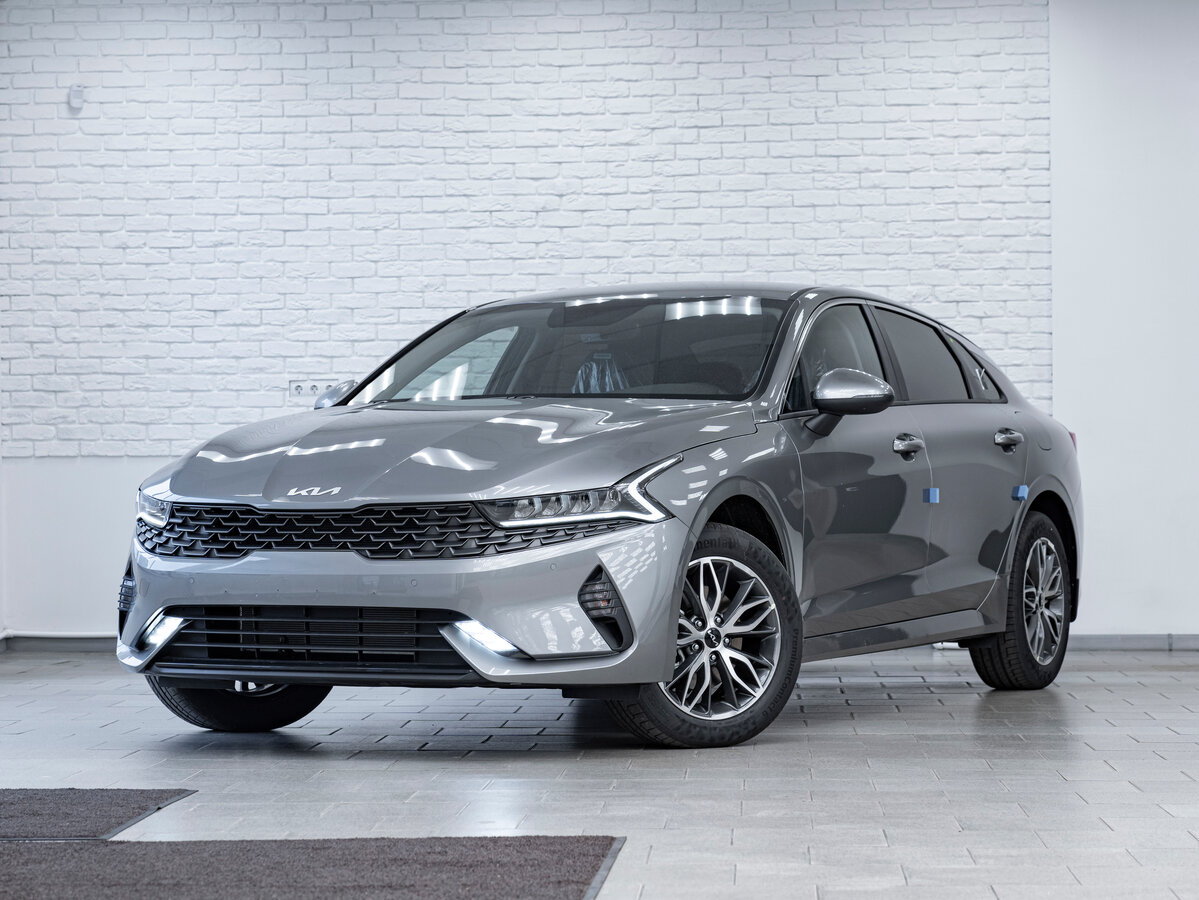 Купить б/у Kia K5 III 2.0 AT (150 л.с.) бензин автомат в Москве: серебристый Киа к5 III седан ...