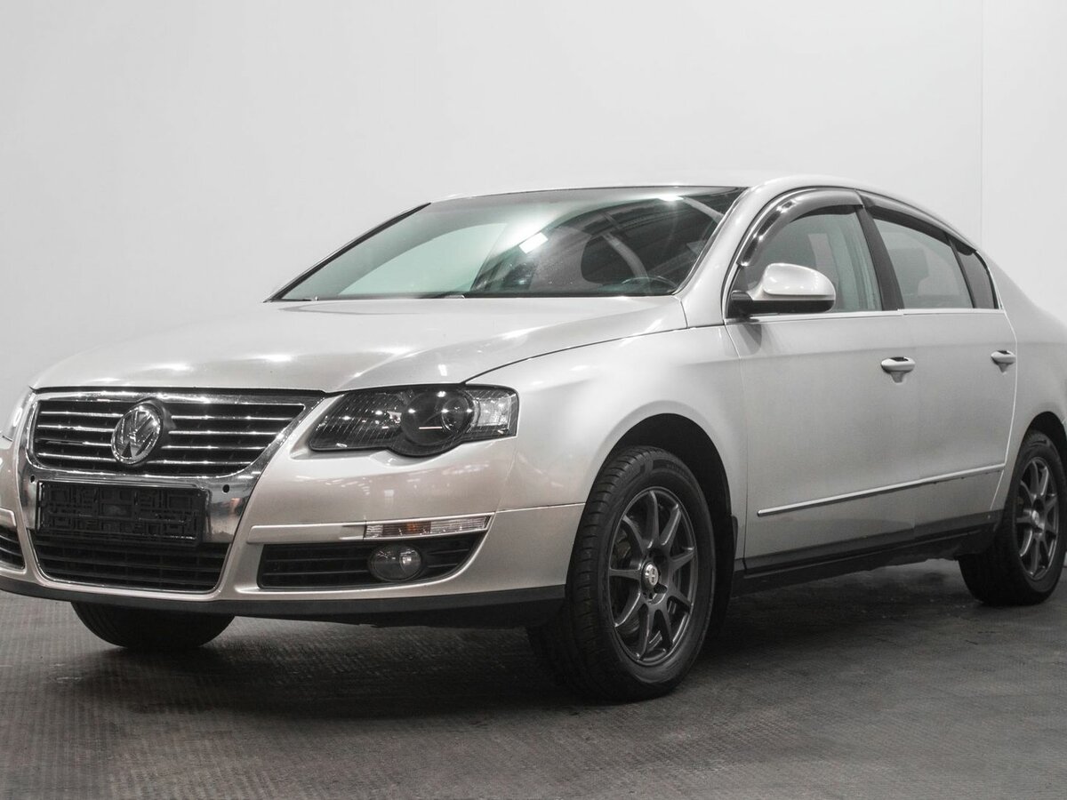 Купить б/у Volkswagen Passat B6 1.8 MT (160 л.с.) бензин механика в Красноярске: бежевый ...