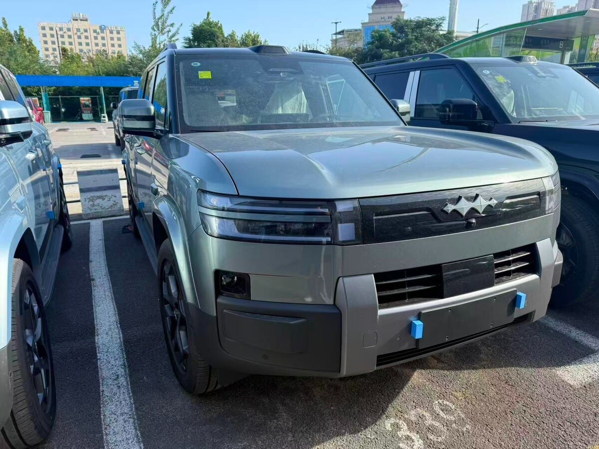 Купить б/у BYD FangChengBao Titanium 7 2025-2026 35.6 kWh 1.5hyb CVT ...