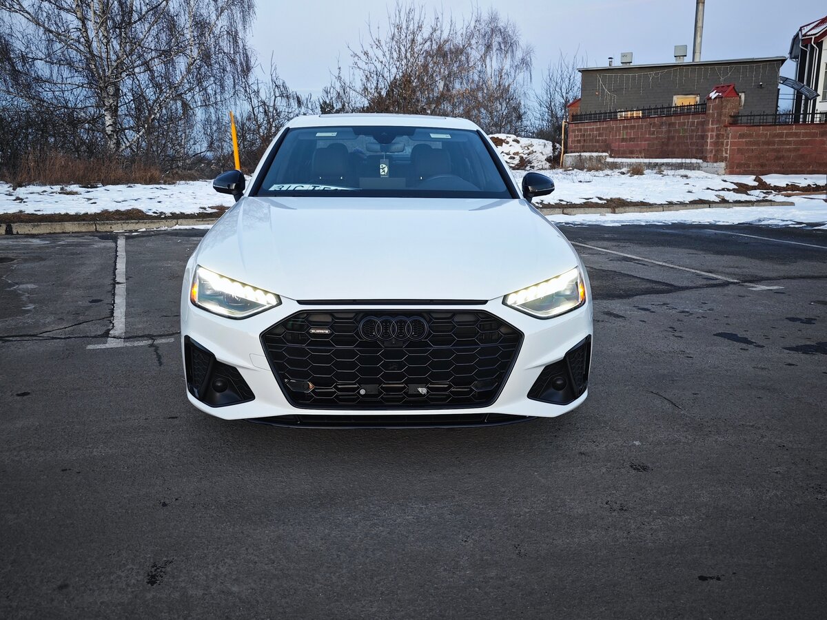 Купить б/у Audi A4 V (B9) Рестайлинг 45 TFSI 2.0 AMT (265 л.с.) 4WD ...