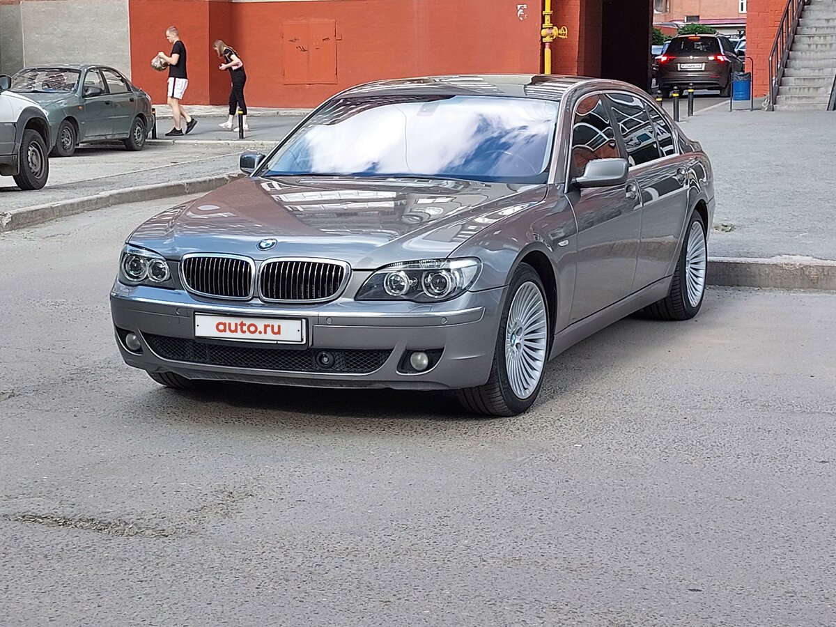 Купить б/у BMW 7 серии IV (E65/E66) Рестайлинг 750Li 4.8 AT (367 л.с.) бензин автомат в ...