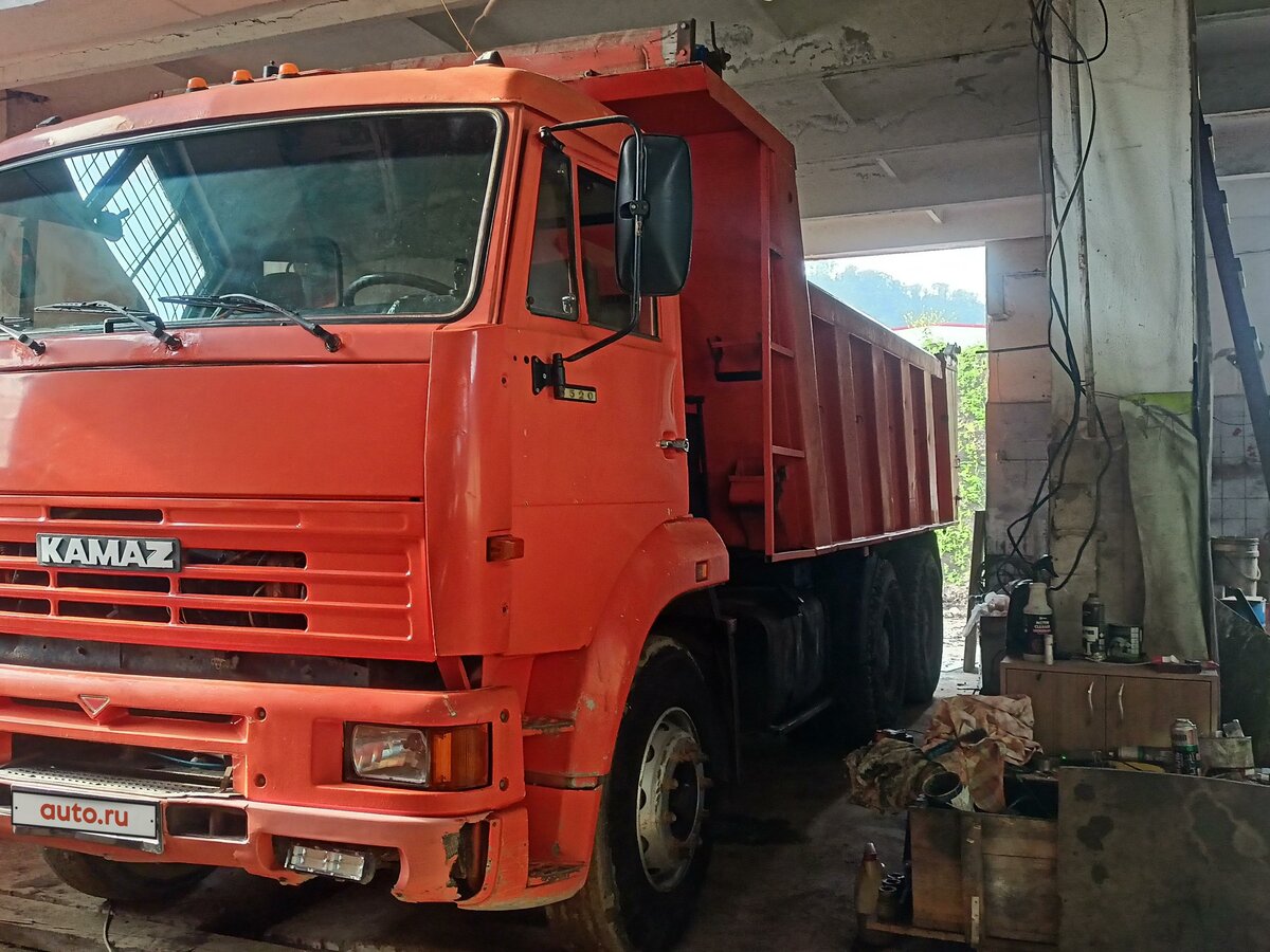 Купить б/у КамАЗ 6520 дизель механика в Сочи: оранжевый самосвал 2007 года на Авто.ру ID 1119243358