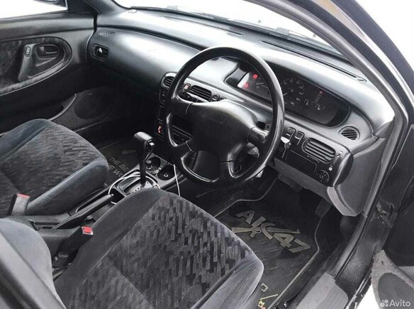 Купить б/у Mazda Autozam Clef 1992-1994 2.5 AT (200 л.с.) бензин ...