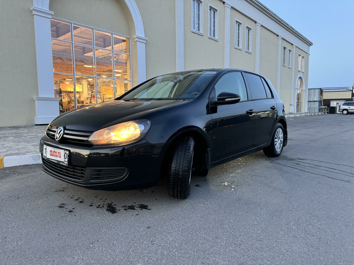 Купить б/у Volkswagen Golf VI 1.6 AMT (102 л.с.) бензин робот в ...