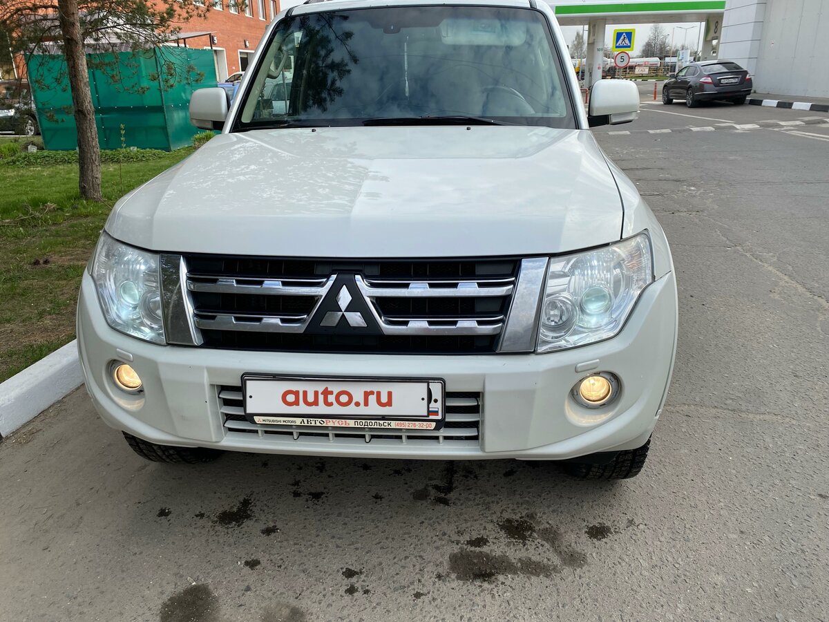 Купить б/у Mitsubishi Pajero IV Рестайлинг 1 3.0 AT (178 л.с.) 4WD ...